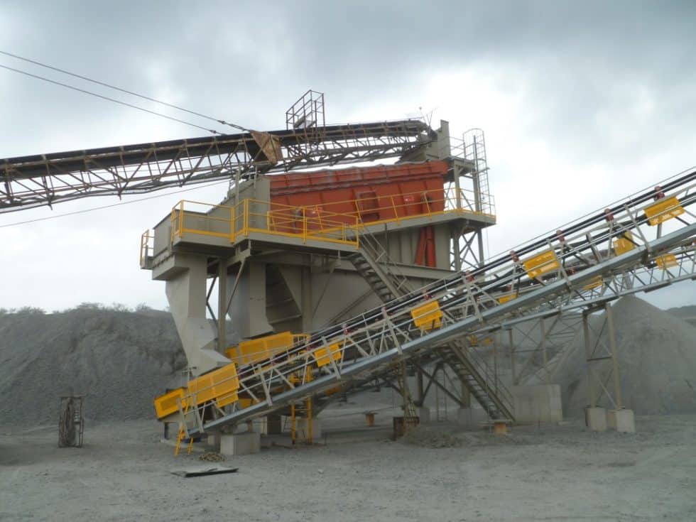 Screening Equipment Applications | Aggregates Equipment, Inc.
