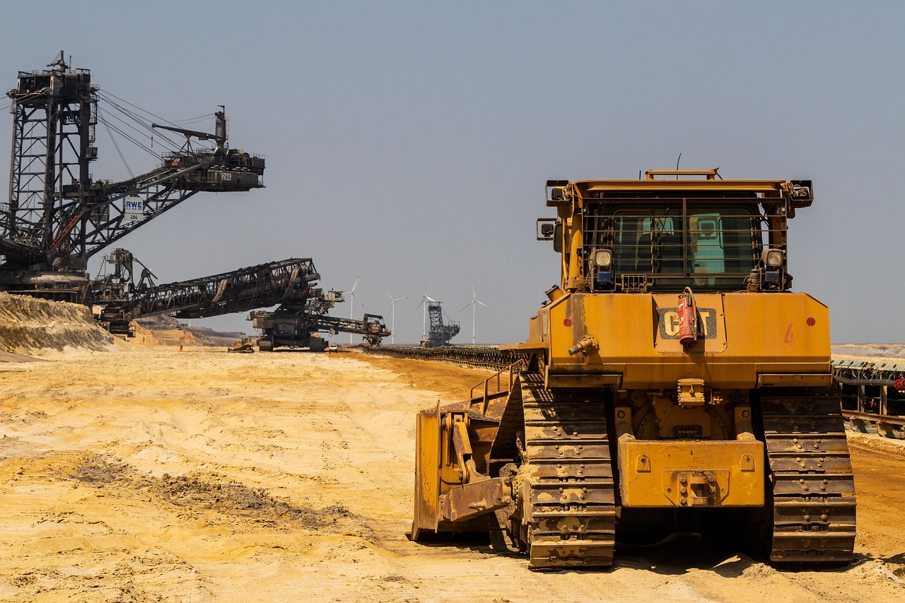 Industrial Disc and Vibrating Screens | Aggregates Equipment, Inc.